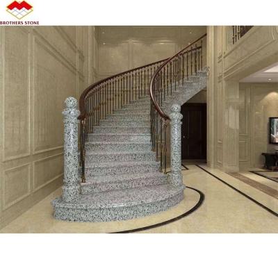 Cina Colonne di scale esterne con pavimenti in pietra di costruzione Moderne piastrelle di granito bianco britannico in vendita