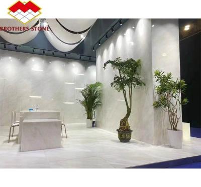 China Modern Royal White Onyx Honed Marble Sheet Cut-to-Size Graphic Design Solution for Wall Panel and Dining Table Set for sale