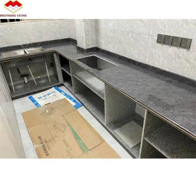 Cina Piastrelle di granito blu Vizag lucidate in stile moderno per il piano e il piano della cucina in vendita