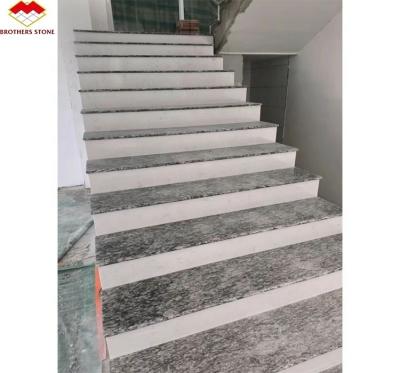 中国 現代中国のデザインにおける階段と建物のためのサイズに切断された黒色の花石板 販売のため