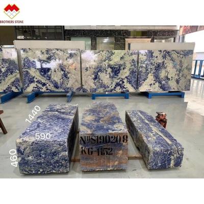 中国 オーダーメイド ボリビアブルー 透明ソダライトオニックス大理石 大きいスラブまたはサイズにカット 販売のため