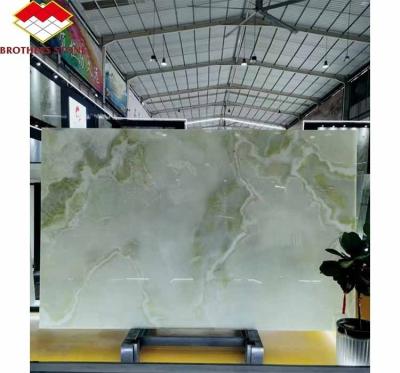 China Moderne Afghaanse groene onyxsteenplaat voor decoratie van hotelwoning en eetzaal Te koop