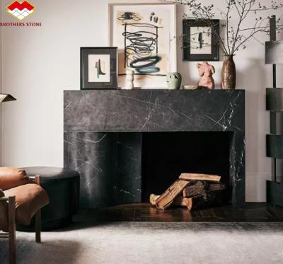 China Moderne zwarte marmeren open haard voor villa woonkamer decoratie in Europese stijl Te koop