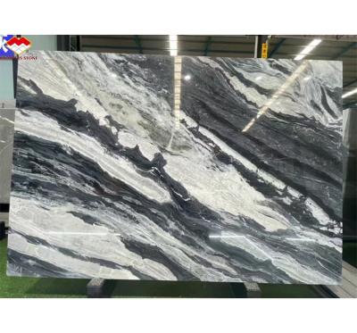 Cina Calcite Marmo Moderno Scala Disegno con lussuoso brasiliano Cosmico Nero Granito Slab in vendita