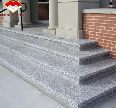Cina Pavimenti in granito naturale, pietra di design moderno, scale galleggianti rettilinee, tagliate a misura in vendita