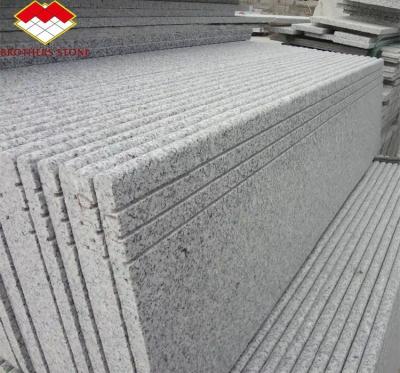Cina Pavimenti in granito naturale, pietra di design moderno, scale galleggianti rettilinee, tagliate a misura in vendita