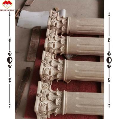 China Hotel Solid Beige Cream Stone Romeinse Marmeren Pilaar Snijwerk Ontwerp voor de bouw Te koop