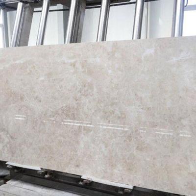 中国 多目的軽いベージュ大理石のタイル132.8 Mpaの圧縮特性 販売のため