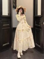 Quality Women’s Vintage Floral Puff-Sleeve Midi Dress with Tiered Skirt and Fitted Waist for sale