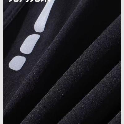 China Men's 2-in-1 Running Shorts with Compression Liner and Reflective Details for Active Performance for sale