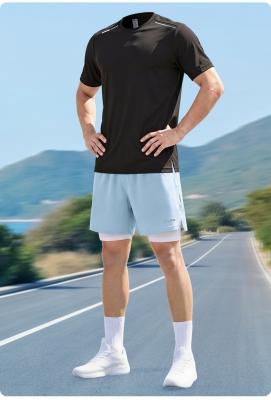 China Men’s Running T-Shirt and 2-in-1 Training Shorts Set with Breathable Moisture-wicking Quick-drying Fabric for sale
