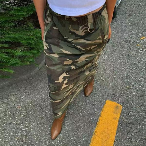 Quality Women's Camouflage Cargo Maxi Skirt with Elastic Waistband and Side Cargo Pockets in Cotton Blend Fabric for sale