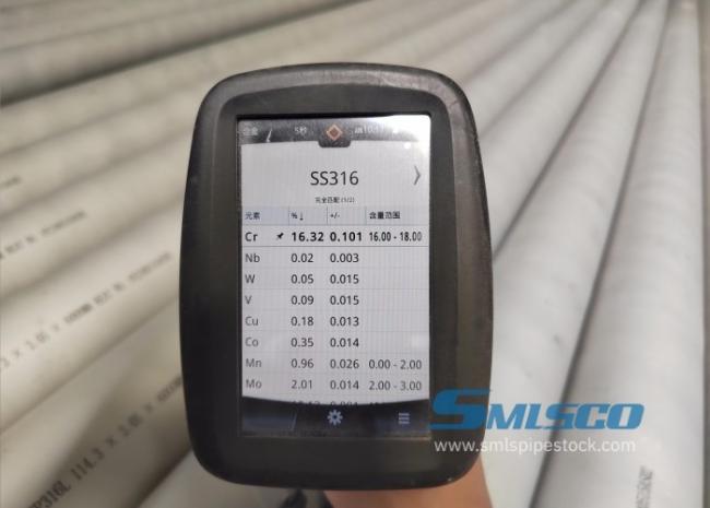 TP316L seamless pipe close-up view