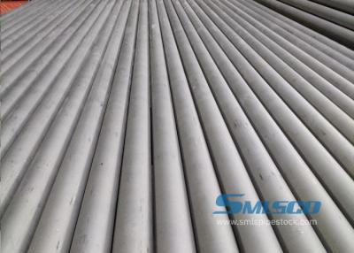 Cina Tubo senza saldatura in acciaio austenitico TP321, superficie decapata e ricotta in vendita