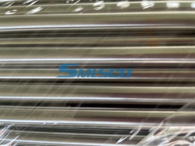 Polished 316L seamless instrument tubing with protective caps