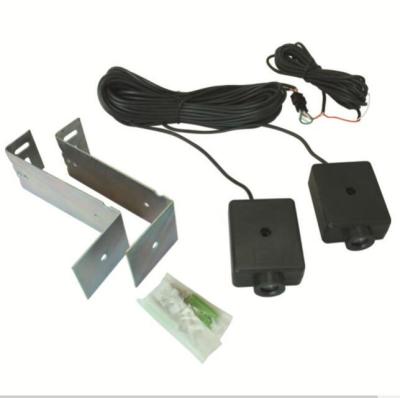 China Wired Garage Door Opener Accessory Modern Infrared Gate Safety Beams 2 Wires Connection for sale