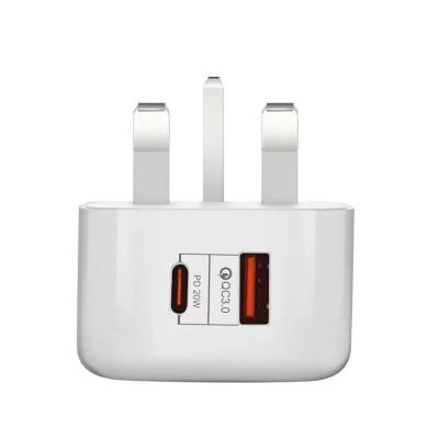 China 20w Fast Charge Dual Usb Wall Charger For Ip12 Mobile Phone Charging Plug for sale