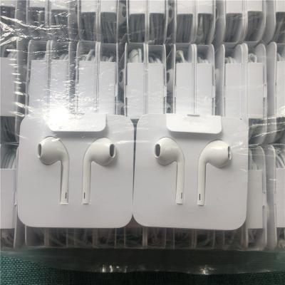 Cina Il fulmine incrinato di versione ha fissato il controllo del volume di Earbuds in cuffie dell'orecchio con il Mic in vendita