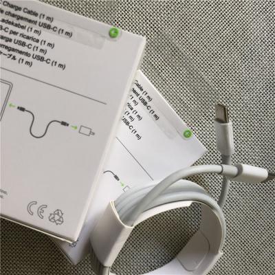 Cina Il tipo C per scrivere il caricatore a macchina del telefono cellulare di C cabla il TPE 1m 5V 1A bianco in vendita
