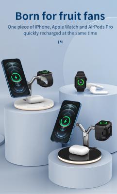 Cina 3 in 1 caricatore senza fili magnetico veloce 25W multifunzionale in vendita