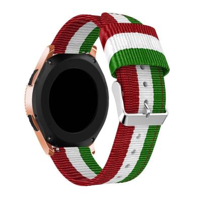 中国 20mm 22mmの厚くなる18mmナイロン時計バンドポリエステル防水 販売のため