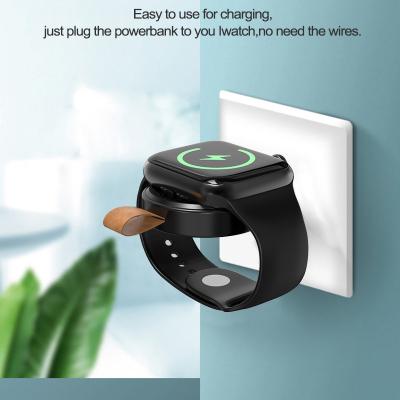 Cina Caricatore senza fili portatile magnetico 2W di USB per l'orologio di Apple in vendita