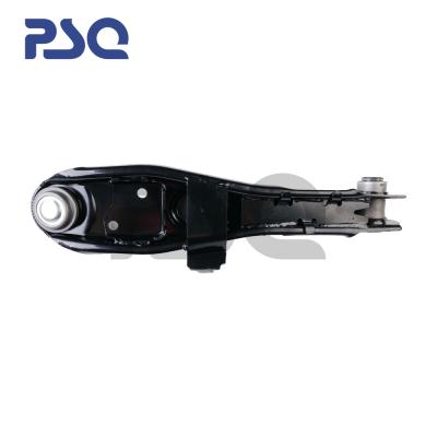 China MR414940 Lower Suspension Right Automotive Control Arms for Mitsubishi Feiteng CFA6400 for sale