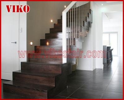 China Wrought Iron Staircase VK70S  Wrought Iron Handrail Tread Beech ,Railing tempered glass, Handrail b eech Stringer,carbon for sale