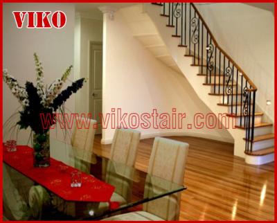 China Wrought Iron Staircase VK105S  Wrought Iron Handrail Tread Beech,Railing tempered glass, Handrail b eech Stringer,carbon for sale