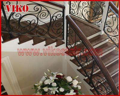 China Wrought Iron Staircase VK117S  Wrought Iron Handrail Tread Beech,Railing tempered glass, Handrail b eech Stringer,carbon for sale