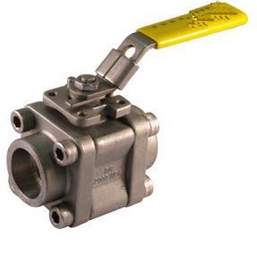 China Stainless Steel 3 Piece 4 Bolt Enclosed Ball Valve with Socket Weld 2000 WOG for sale
