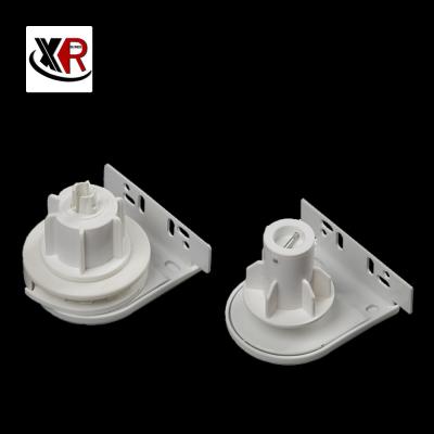Cina hot selling 38mm plastic roller blinds mechanism blinds accessories curtain accessories in vendita