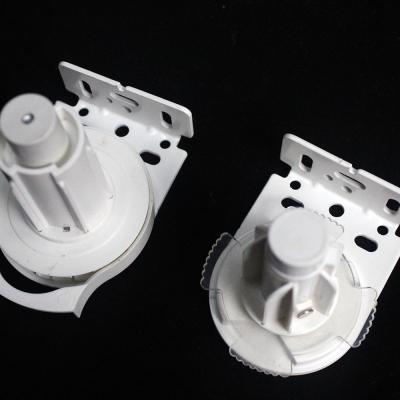 Cina High Quality 32Mm Plastic Roller Blinds Clutch Components Mechanism Blinds Accessories in vendita