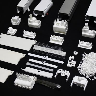 Cina Xirui Vertical Vertical Blinds Slat Track Headrail Weight Parts Components Accessories in vendita
