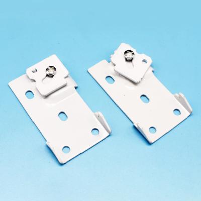 中国 Good Quality Metal Motorized Electric Curtain Track Bracket 販売のため
