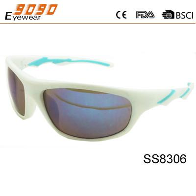 China Hot sale style sports sunglasses with  plastic frame, UV 400 protection lens for sale