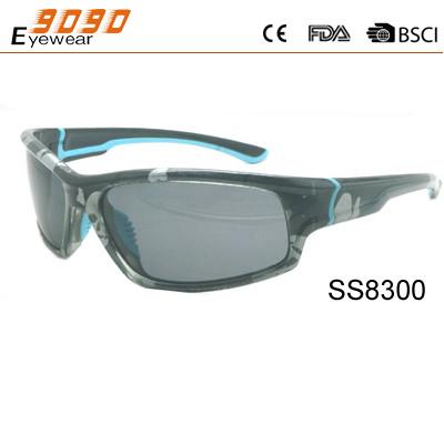 China fashionable Sports sunglasses with  PC ,UV 400 protection lens for sale