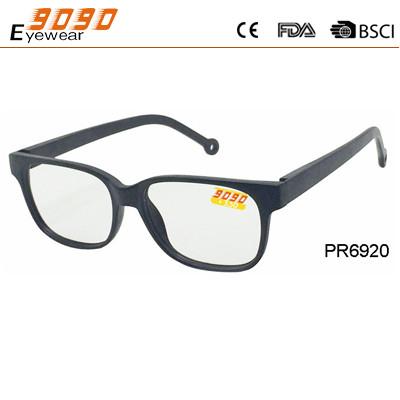 China Hot sale style reading glasses with plastic frame ,suiitable for women for sale