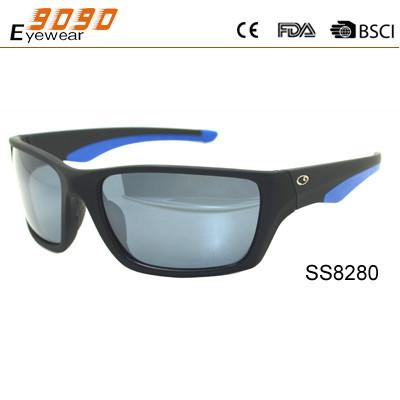 China 2017 new style sports sunglasses ,made of plastic ,suitable for women for sale