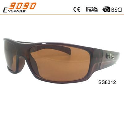 China Classic culling sports sunglasses with plastic frame ,UV 400 protection lens. for sale