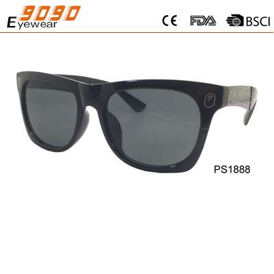 China Classic culling sunglasses, made of plastic frame , UV 400 protection lens for sale