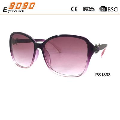 China Newest Style 2017 plastic Fashionable Sunglasses ,UV 400 Protection Lens for sale