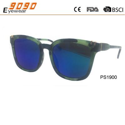 China Fashionable sunglasses with plastic frame, Lens with Flash Mirror for sale
