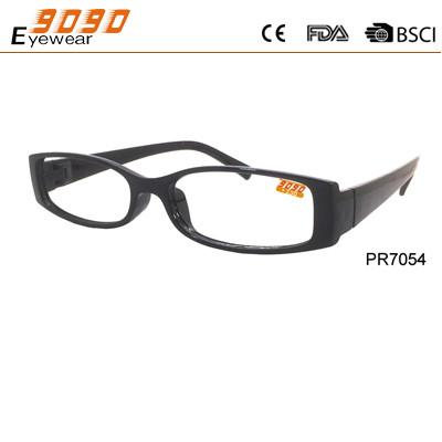 China Hot sale style reading glasses with plastic  frame ,suitable for women and men for sale