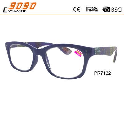 China Fashionable reading glasses,power range +1.0 to +4.00,made of plastic for sale