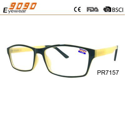 China Fashionable reading glasses,power range +1.0 to +4.00,made of plastic frame for sale