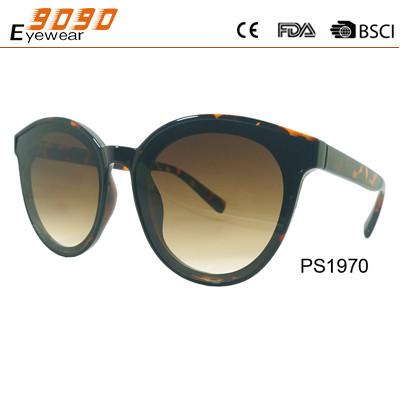 China Unisex plastic sunglasses, special retro designer stylish, UV400 lens for sale