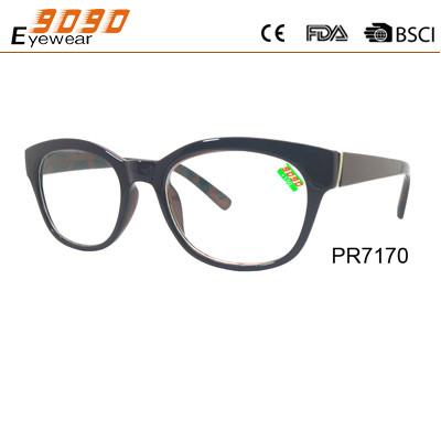 China 2017 new design reading glasses ,made of PC frame,suitable for women and men for sale
