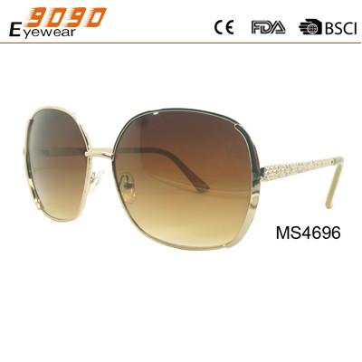 China Newest Style 2017 Fashionable metal Sunglasses with UV 400 Protection Lens for sale