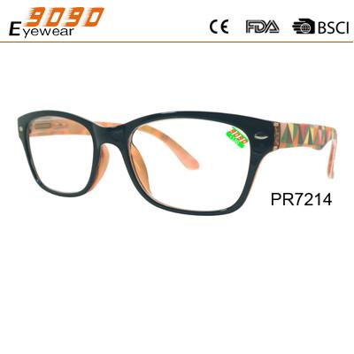 China Hot sale style of reading glasses with plastic frame ,printe the patterns in the temple for sale